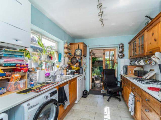 2 bedroom terraced house for rent in Westfield Road, London, W13
