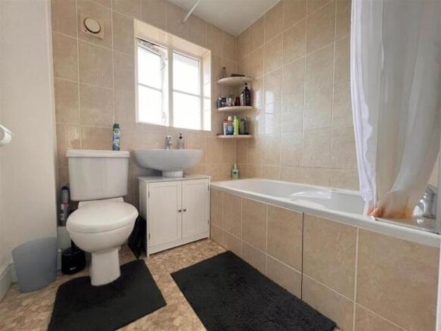 2 bedroom terraced house for rent in Whitmore Close, The Prinnels, Swindon, SN5