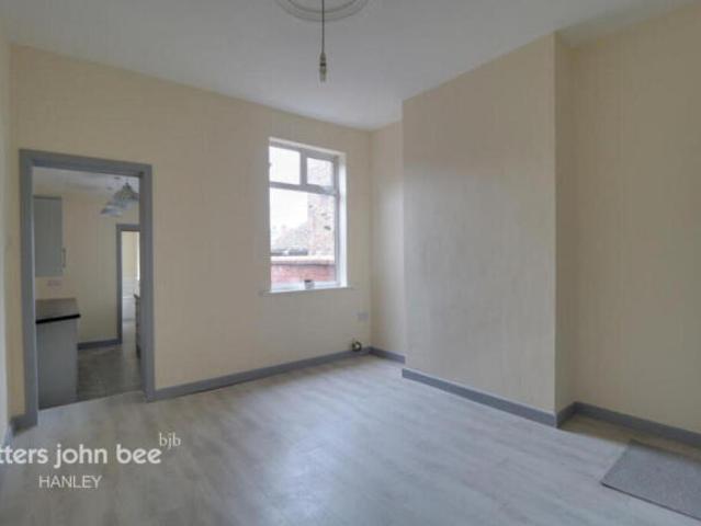 2 bedroom terraced house for rent in Whitmore Street, Stoke on trent, ST1