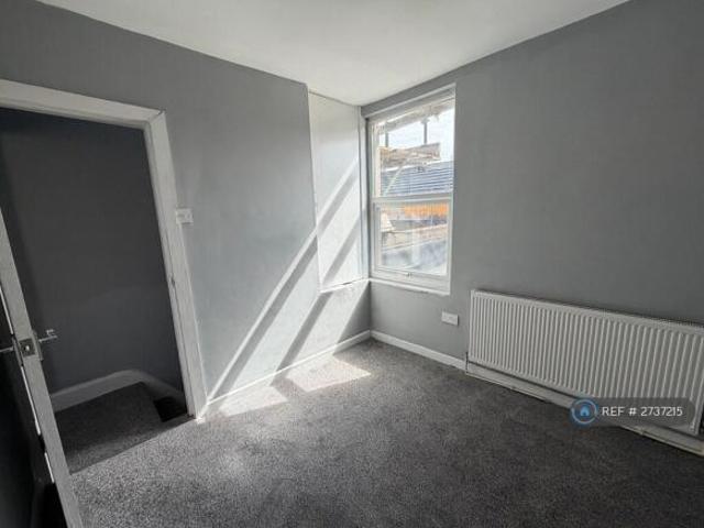 2 bedroom terraced house for rent in Whittier St, Liverpool, L8