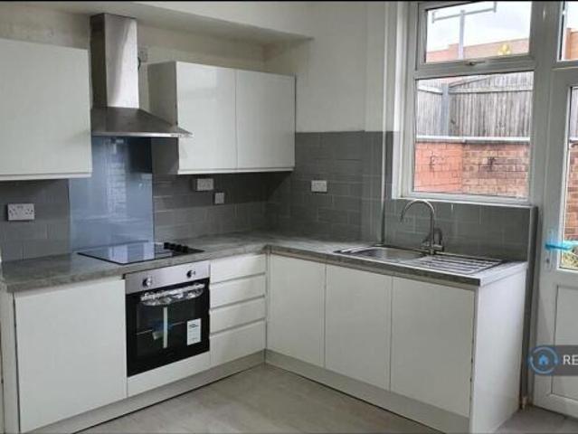 2 bedroom terraced house for rent in Williamson St, Stockport, SK5