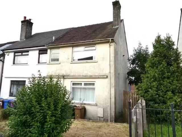 2 bedroom terraced house for rent in Wingate Avenue, Dalry, Ay.