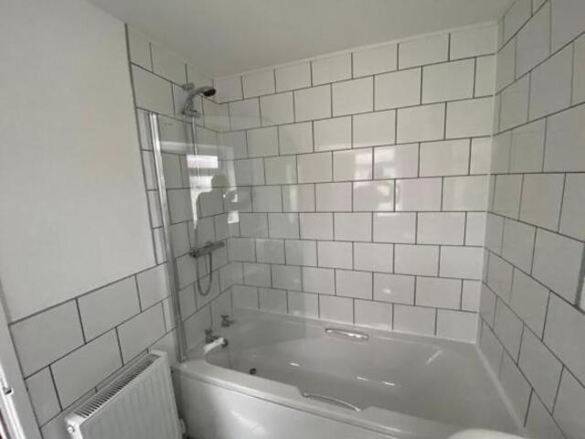 2 bedroom terraced house for rent in Windsor Street, Warrington, WA5