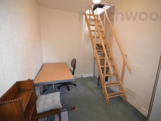 2 bedroom terraced house for rent in Winter Road, Norwich, NR2