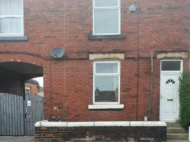 2 bedroom terraced house for rent in Wycliffe Ossett West Yorkshire WF5 9ER WF5