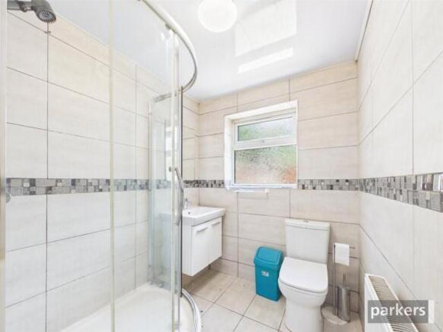 2 bedroom terraced house for rent in Wykeham Road, Reading, Berkshire, RG6