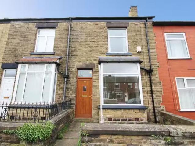 2 bedroom terraced house for rent in Tottington Road, Harwood.