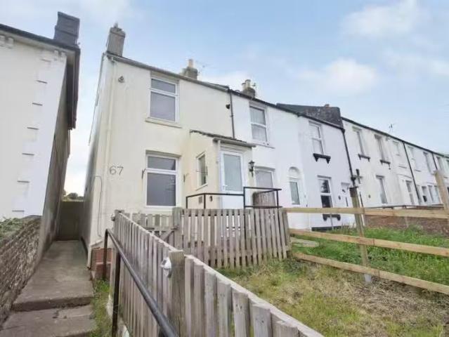 2 bedroom terraced house for rent in Tower Hill, Dover, CT17