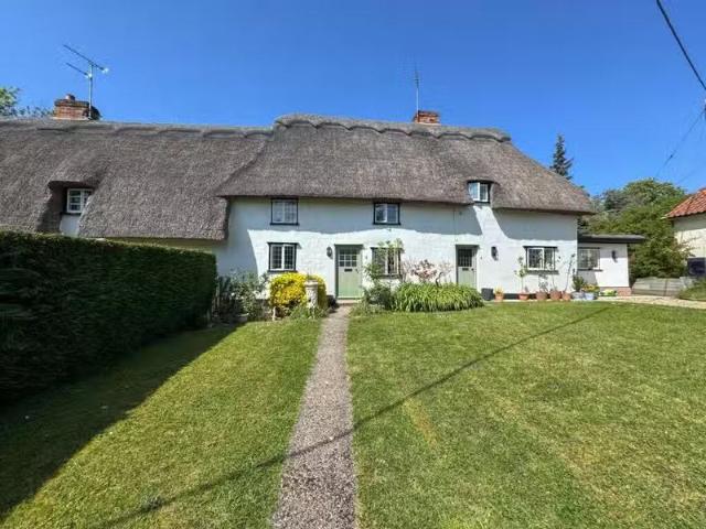 2 bedroom terraced house for rent in Top Green, Denston, Newma.