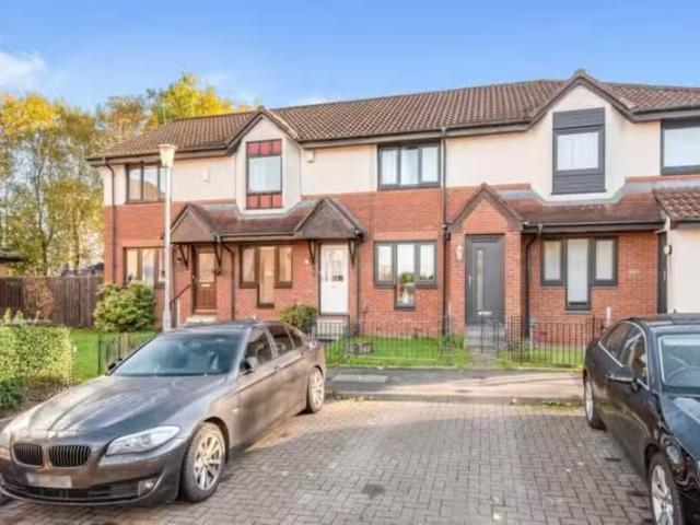 2 bedroom terraced house for rent in Tormusk Gardens, Glasgow.