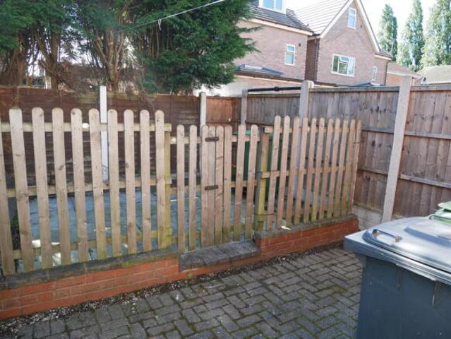 2 bedroom terraced house for rent in Taylor Street, Wednesfield, Wolverhampton, WV11