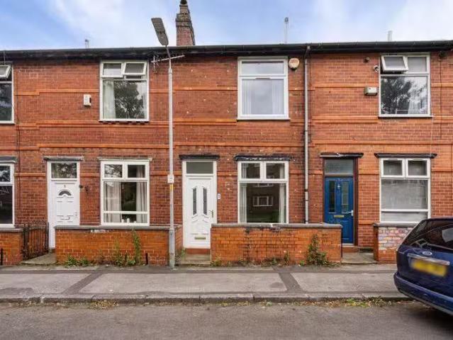 2 bedroom terraced house for rent in Tempest Street, Deane, Bo.
