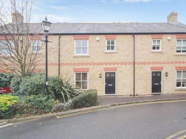 2 bedroom terraced house for rent in Temple Place Huntingdon PE29
