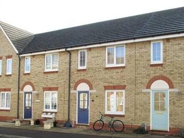 2 bedroom terraced house for rent in The Herons CB24