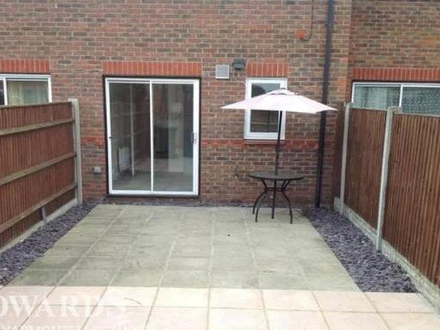 2 bedroom terraced house for rent in The Street NR13