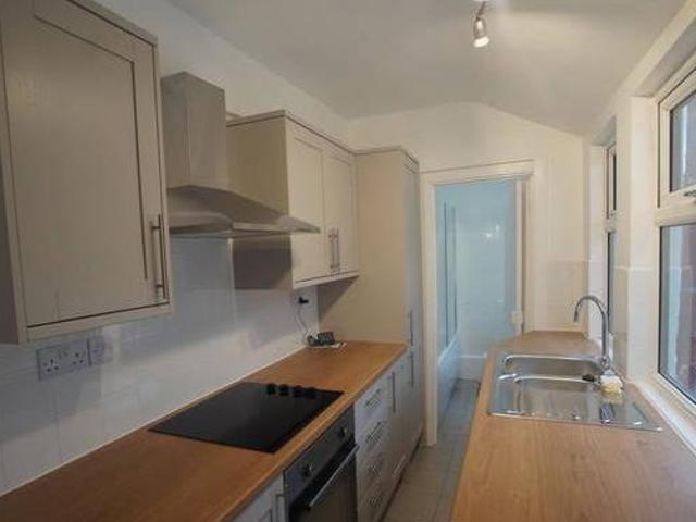 2 bedroom terraced house for rent in Thesiger Street Lincoln LN5
