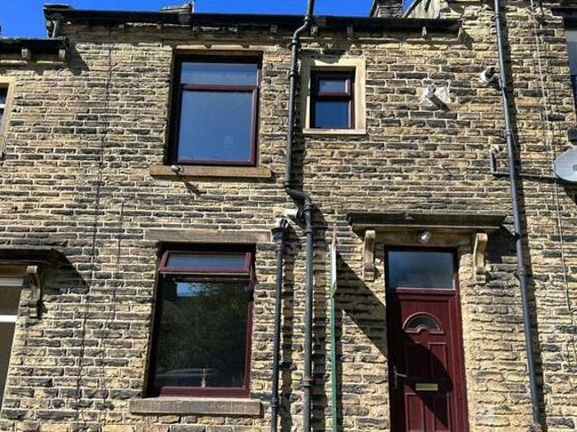 2 Bedroom Terraced House For Rent In Thornton, Bradford