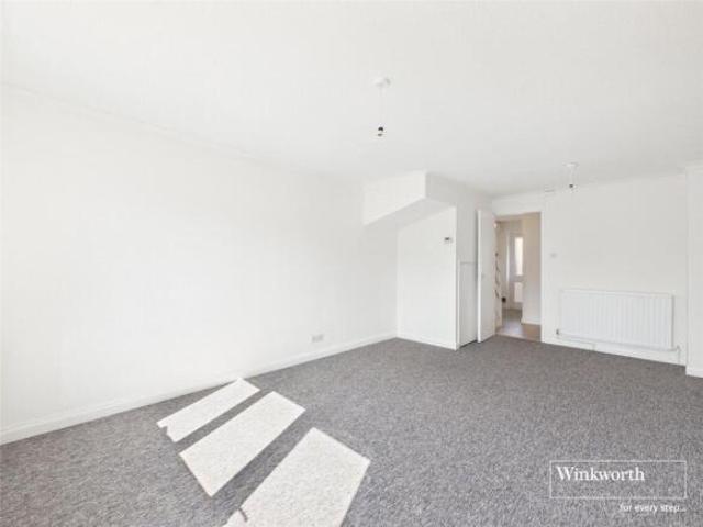 2 bedroom terraced house for rent in Thornton Mews, Reading, Berkshire, RG30