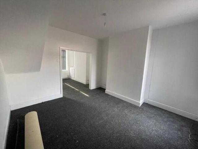 2 bedroom terraced house for rent in Thornton Rd, Fallowfield, M14