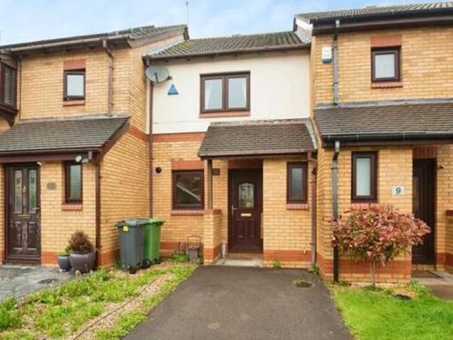 2 Bedroom Terraced House For Rent In Thornhill