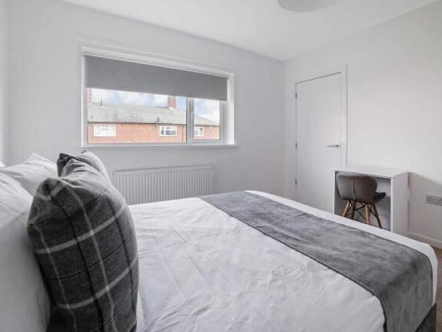 2 bedroom terraced house for rent in Tissington Road, Forest Fields, Nottingham, NG7