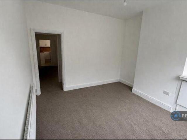 2 bedroom terraced house for rent in Tyndale St, Leicester, LE3