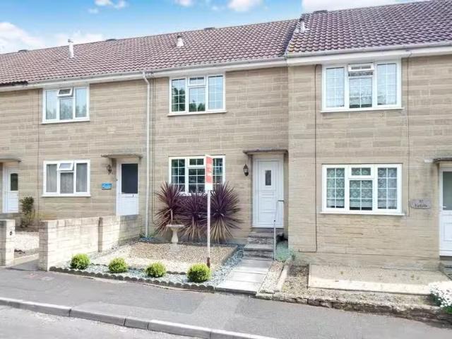 2 bedroom terraced house for rent in Uphills, Bruton, BA10