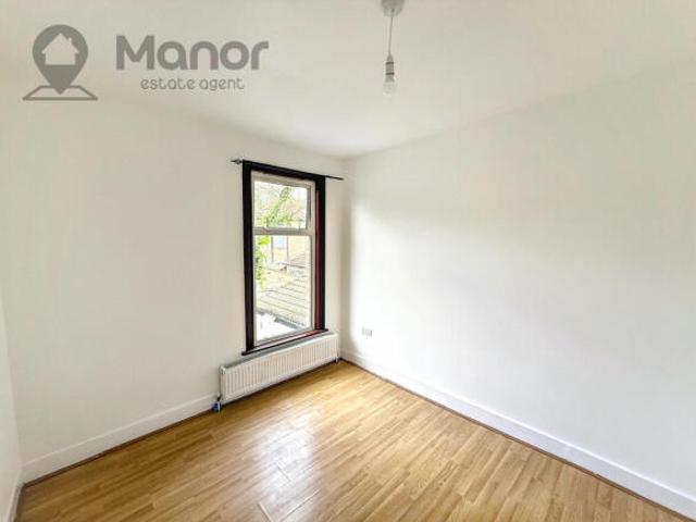 2 bedroom terraced house for rent in Vernon Road, Stratford, E15 4DQ, E15