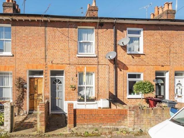 2 bedroom terraced house for rent in Victoria street, Reading, RG1