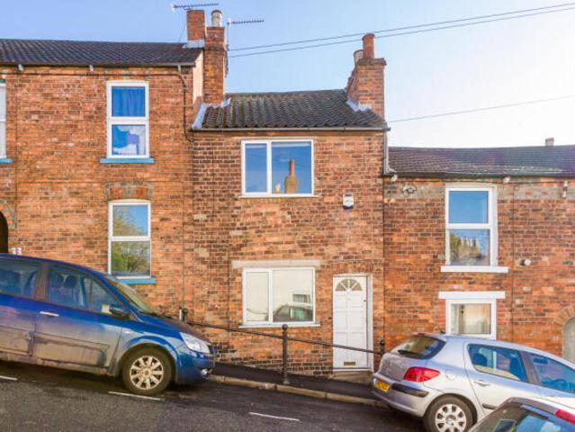 2 bedroom terraced house for rent in Victoria Street | Student House | 2026/27, LN1