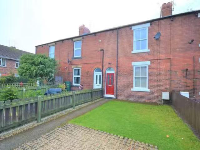 2 bedroom terraced house for rent in Vine Road, Tickhill, DN11
