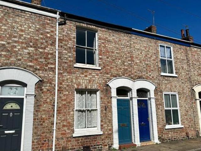 2 Bedroom Terraced House For Rent In York