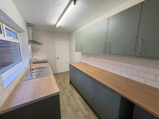 2 bedroom terraced house for rent in Zetland Street, Darlingto.