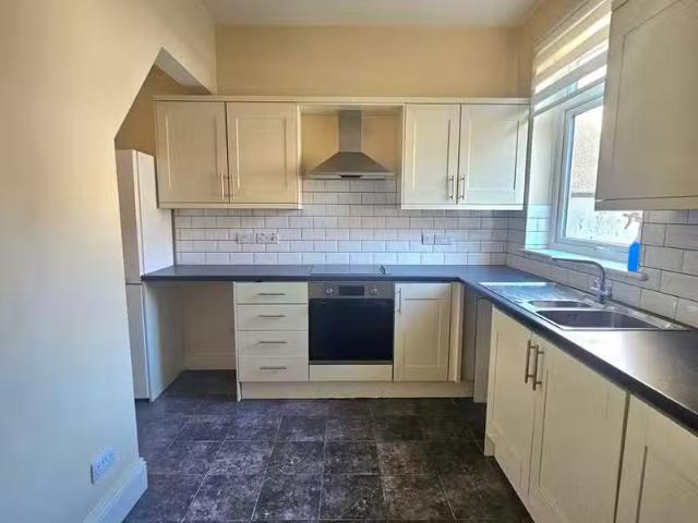 2 bedroom terraced house for rent in Zetland Street, Darlingto.