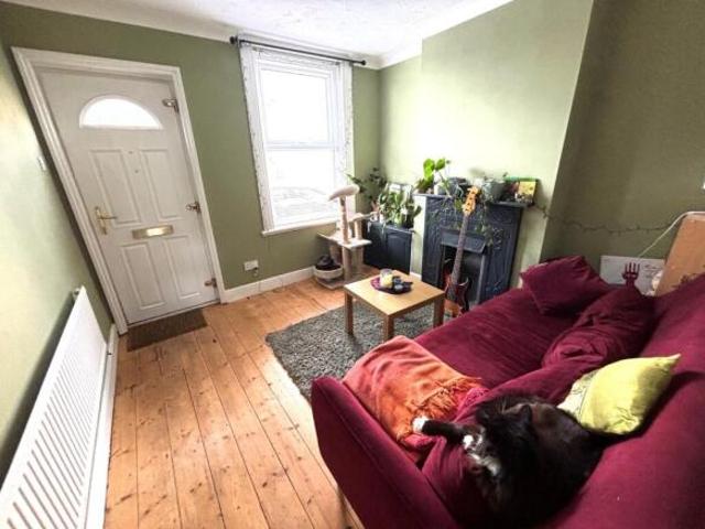 2 bedroom terraced house for rent in Zealand Road, Canterbury, Kent, CT1