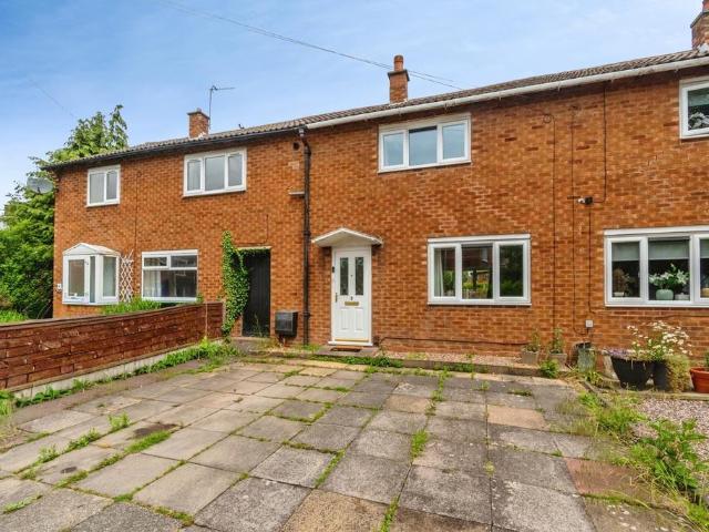 2 bedroom terraced house for sale
