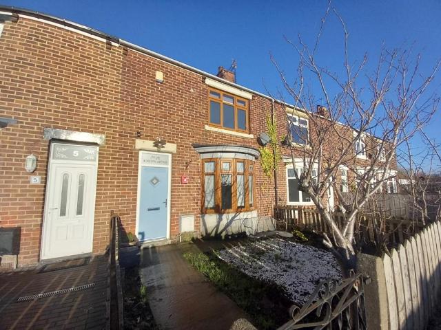 2 bedroom terraced house for sale