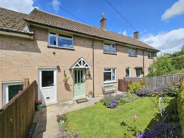 2 bedroom terraced house for sale