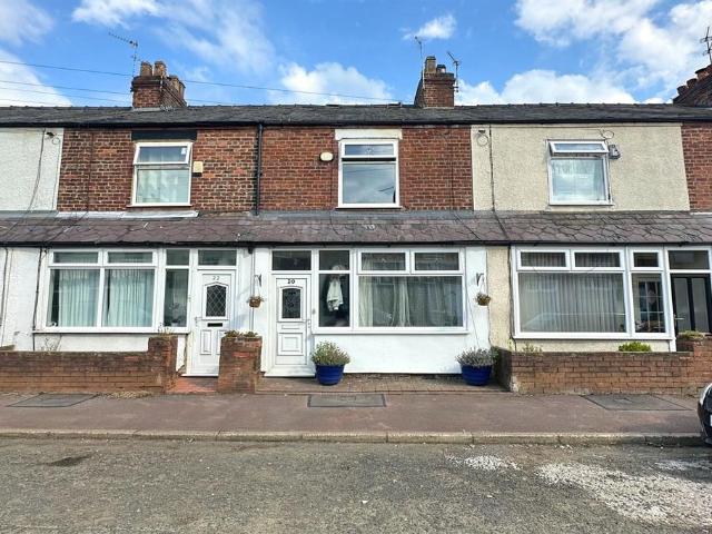 2 bedroom terraced house for sale