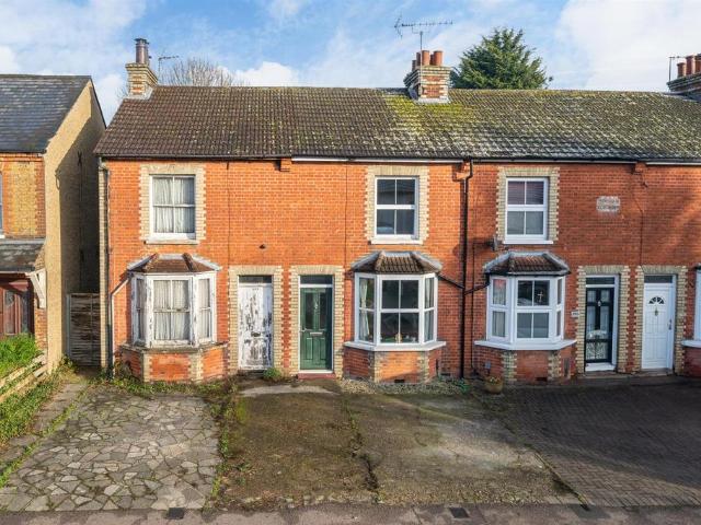 2 bedroom terraced house for sale