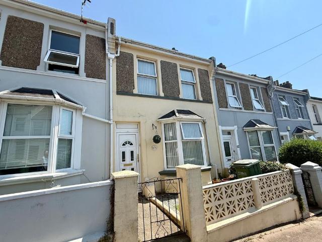 2 bedroom terraced house for sale