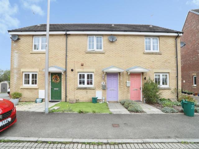 2 bedroom terraced house for sale