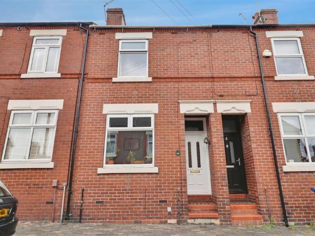 2 bedroom terraced house for sale