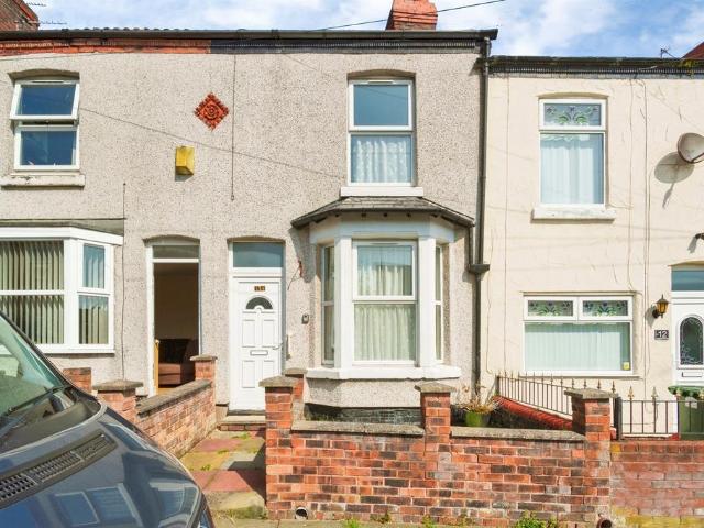 2 bedroom terraced house for sale