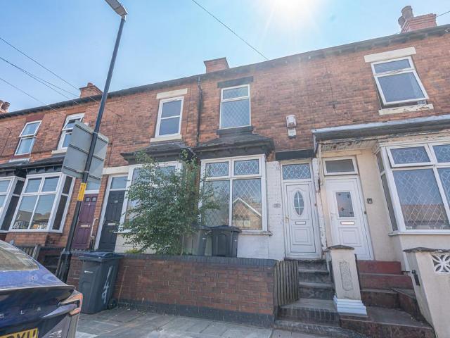 2 bedroom terraced house for sale