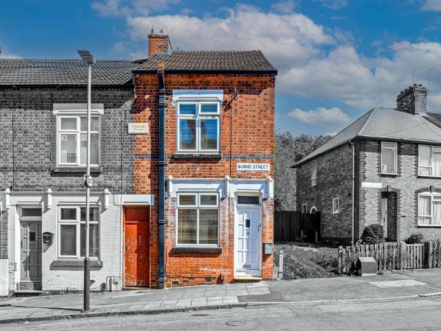 2 bedroom terraced house for sale