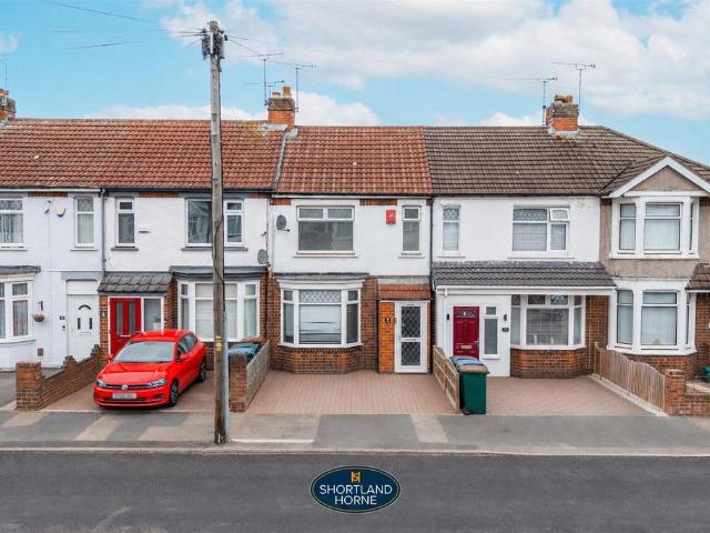 2 bedroom terraced house for sale
