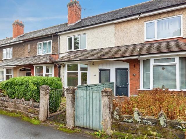 2 bedroom terraced house for sale