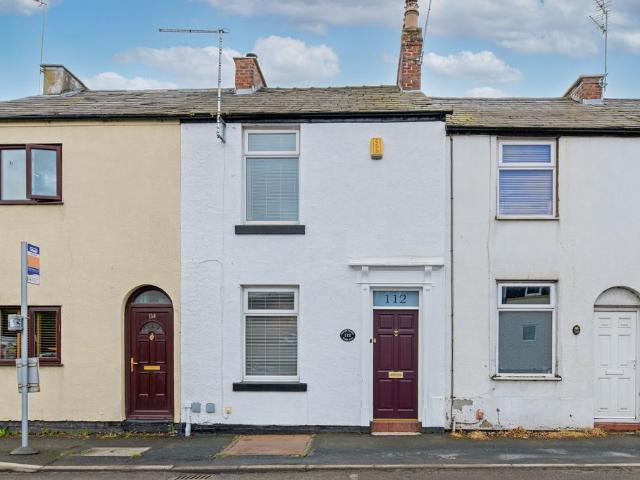 2 bedroom terraced house for sale