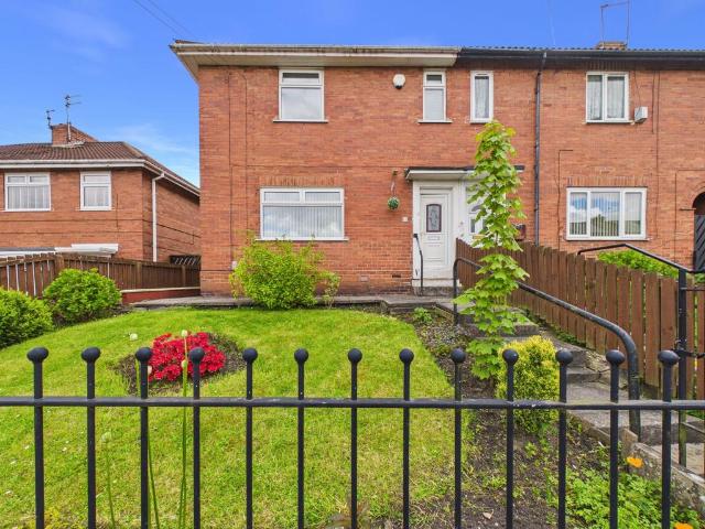 2 bedroom terraced house for sale